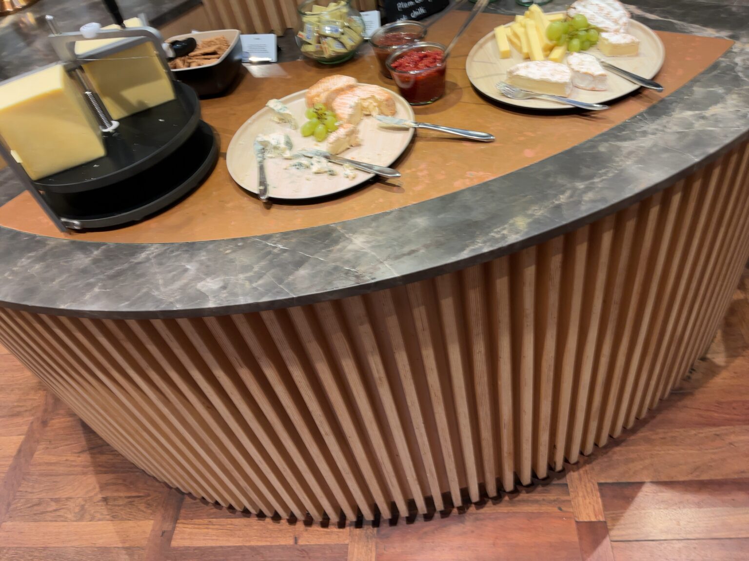コペンハーゲン空港 カールスバーグLounge訪問記 | 旅は情報、世は情け